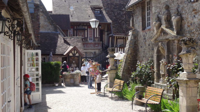Le Village d'Art Guillaume-le-Conquérant - Dives-sur-Mer Le Village d'Art Guillaume-le-Conquérant - Dives-sur-Mer